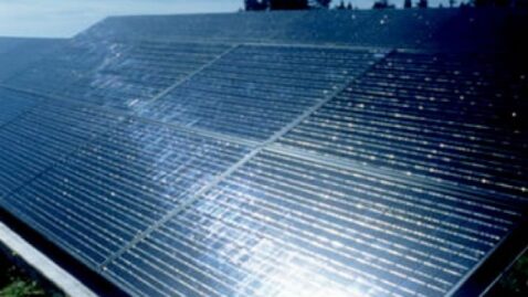 Corning gets first commercial order for photovoltaic glass ...