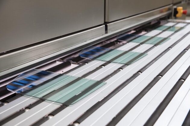 SYSTEM DIGITAL: Creaglass, the innovative digital glass printing system ...